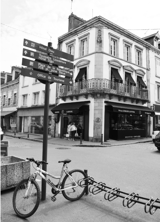 Maison Georges Larnicol à Pont l'Abbé | Boulangerie - Pâtisserie ...
